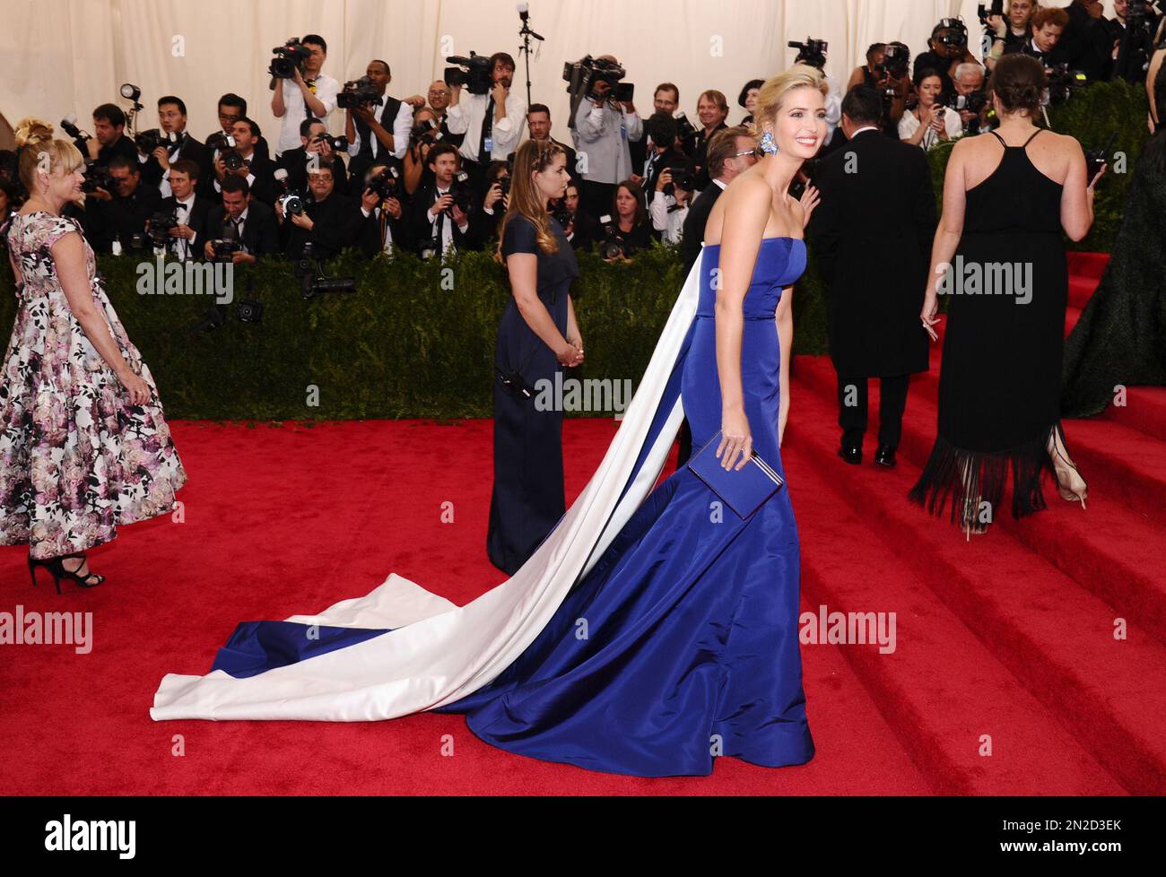 Ivanka Trump arrives at The Metropolitan Museum of Art's Costume ...
