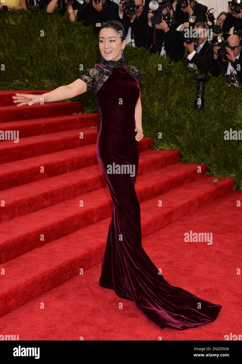 Gong Li arrives at The Metropolitan Museum of Art's Costume Institute ...