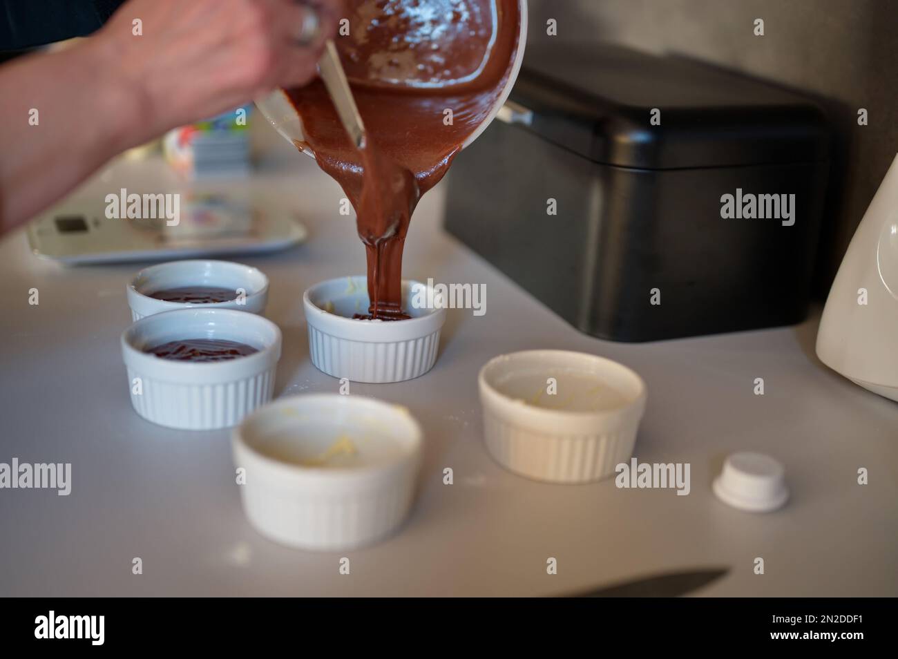 Preparing sweet chocolate dessert hi-res stock photography and images ...