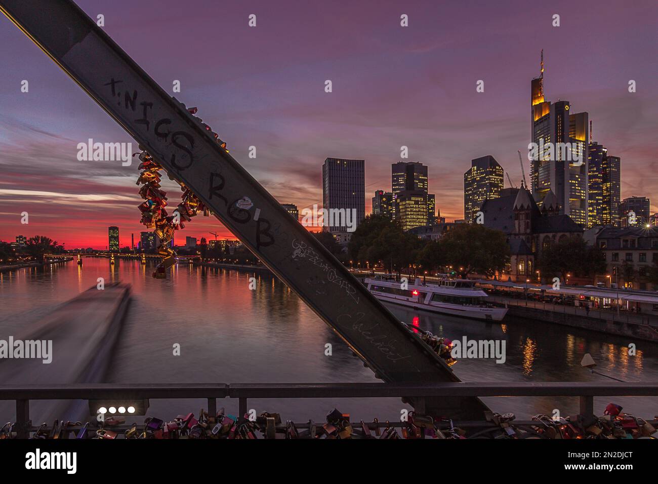 Rise locks hi-res stock photography and images - Alamy