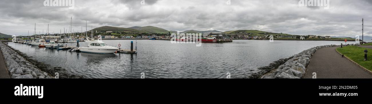 Dingle Harbour, Dingle Peninsula, County Kerry, Ireland Stock Photo - Alamy