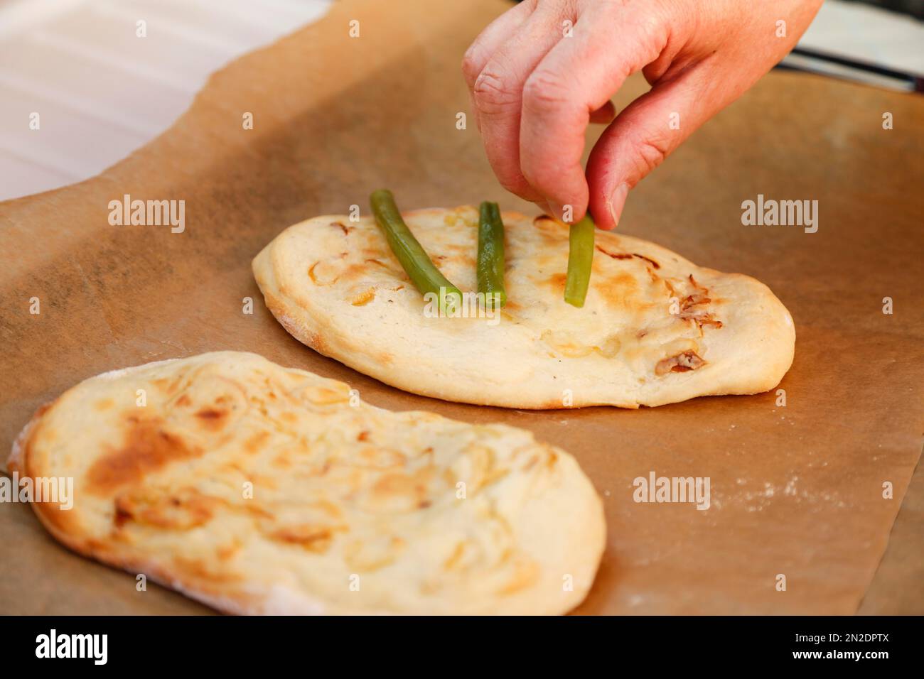 Swabian cuisine, preparation Hohenloher Blootz, Blooz, salty yeast ...