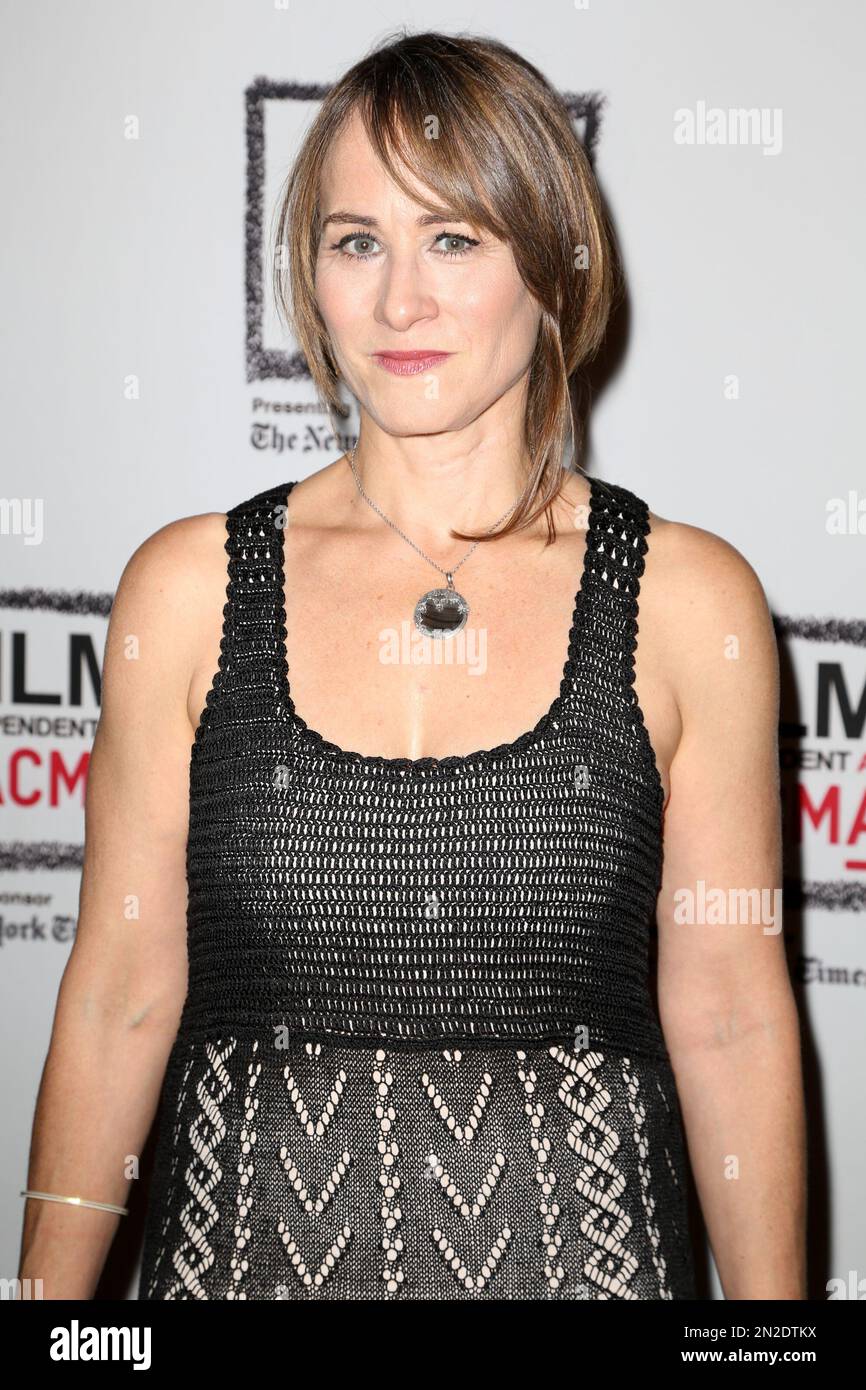 Shira Piven arrives at the LA Screening Of "Welcome to Me" at the Los ...