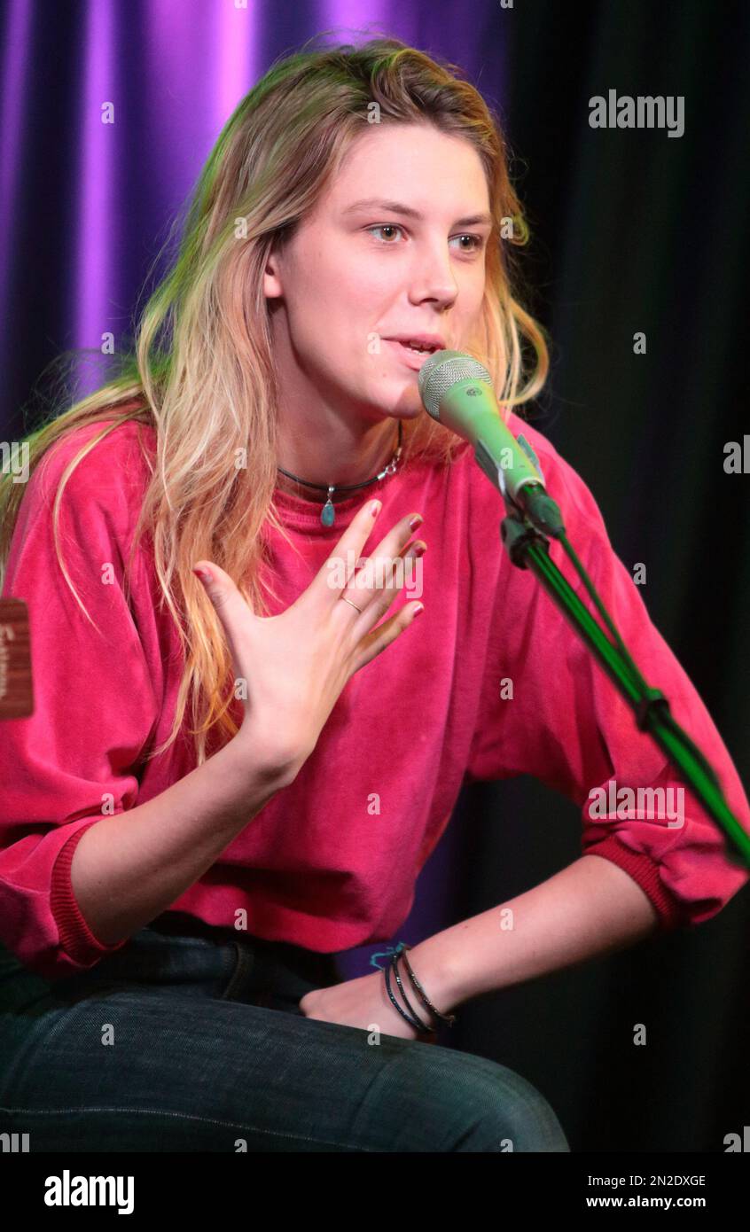 Ellie Rowsell of the band Wolf Alice visits the Radio 104.5 Performance ...