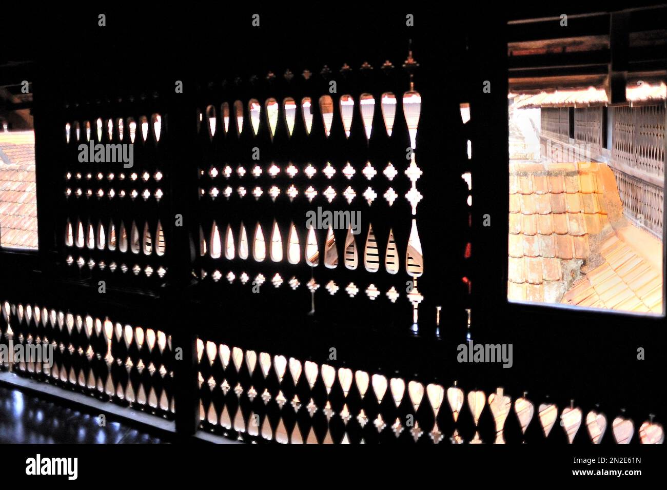 Carved bay window in wood at Padmanabhapuram Palace state tamil Nadu ...