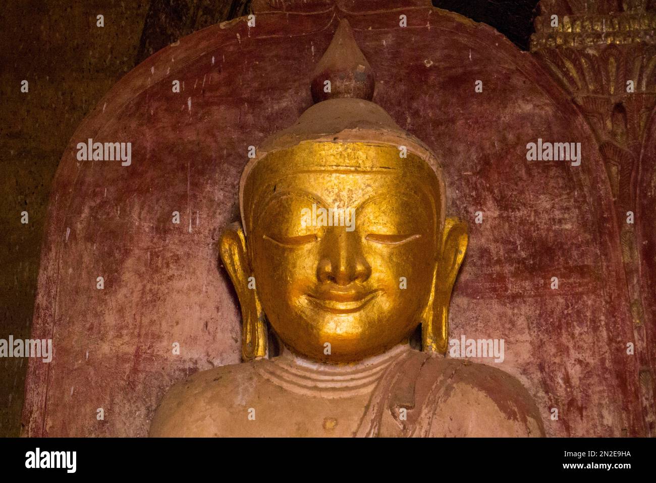 Buddha statue in the Dhamma-yan-gyi temple, Bagan, Myanmar Stock Photo ...