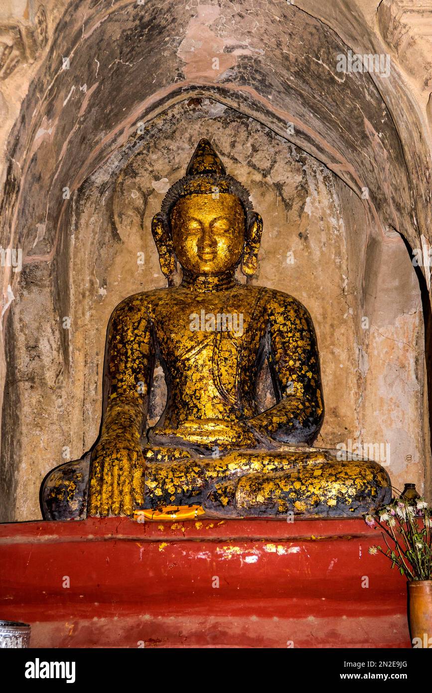 Shwegugyi temple hi-res stock photography and images - Alamy