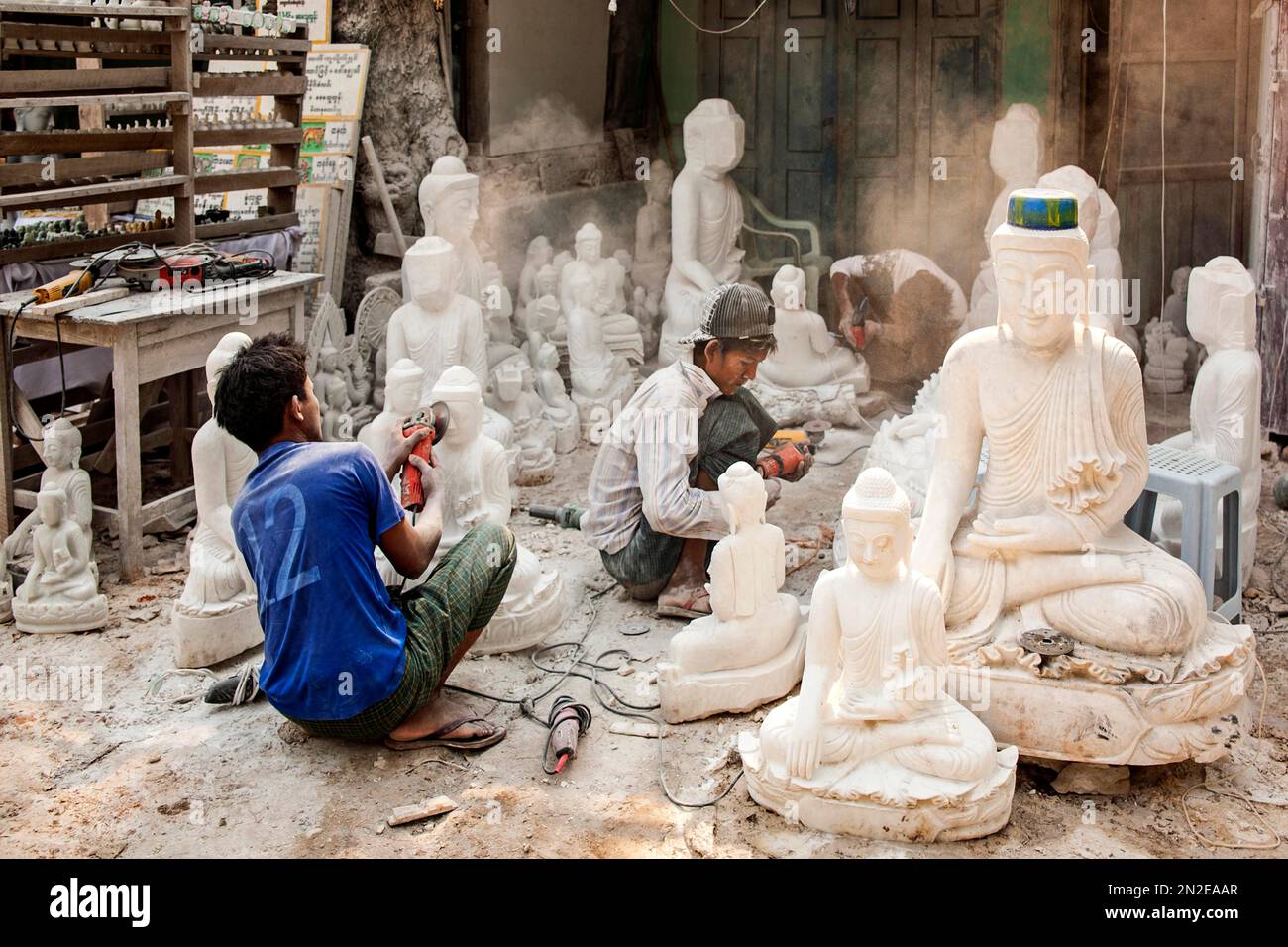 Mason work hi-res stock photography and images - Alamy