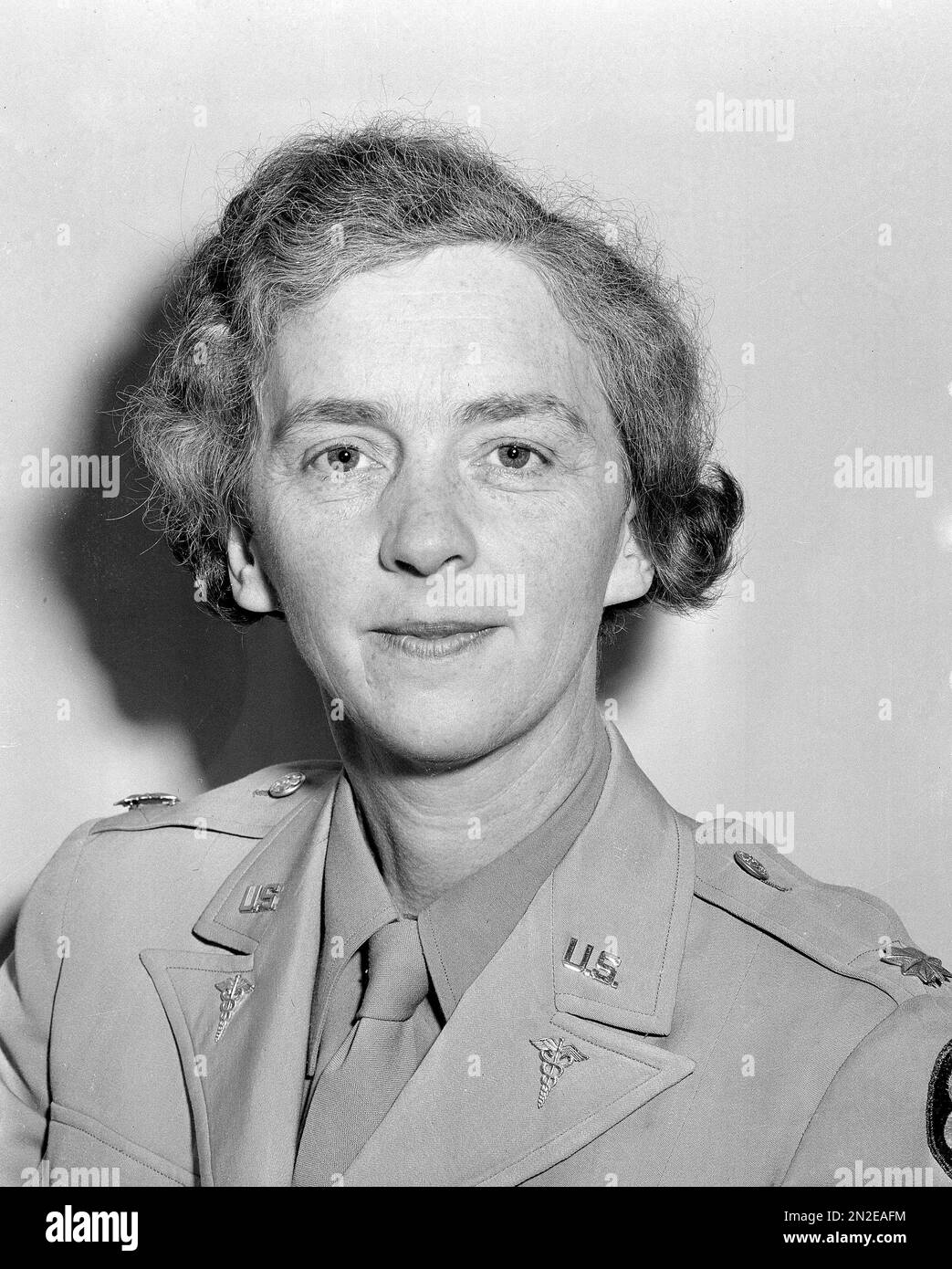 Major Margaret D. Craighill, the first woman commissioned officer in ...