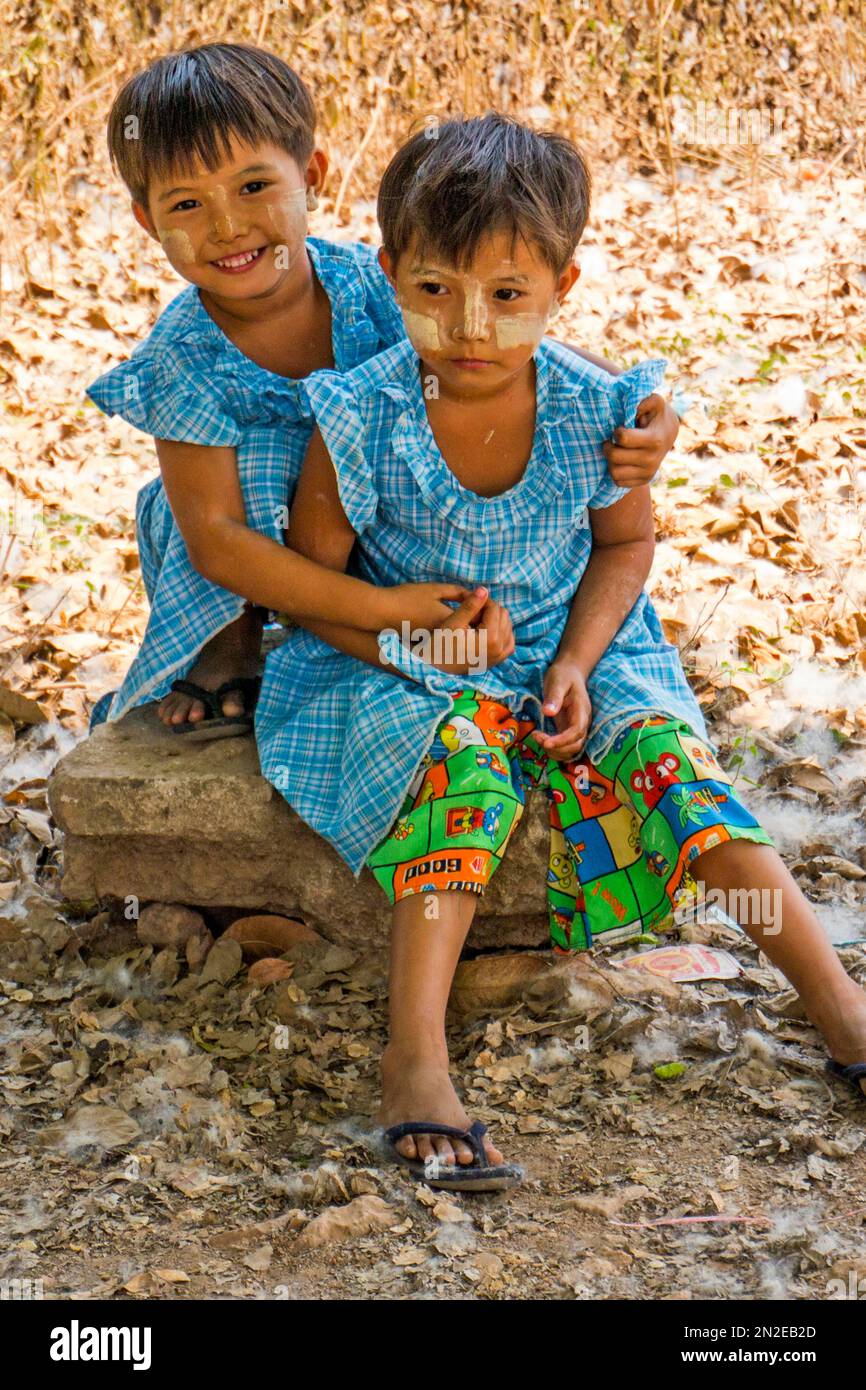 Tanaka people hi-res stock photography and images - Alamy