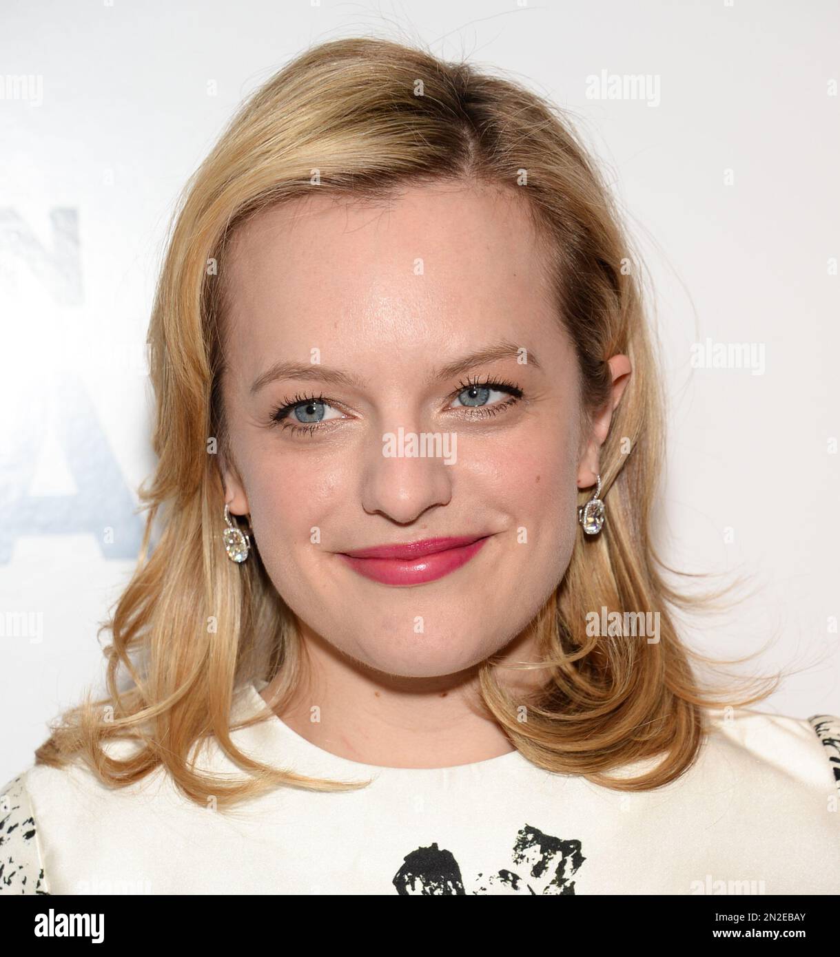 Elisabeth Moss Actress arrives at the 42nd Annual Chaplin Award Gala ...