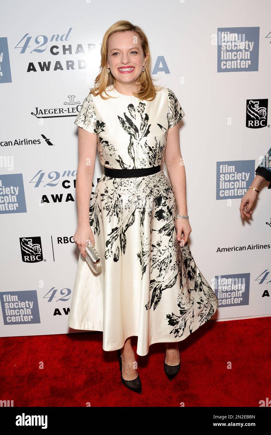 Elisabeth Moss Actress arrives at the 42nd Annual Chaplin Award Gala ...