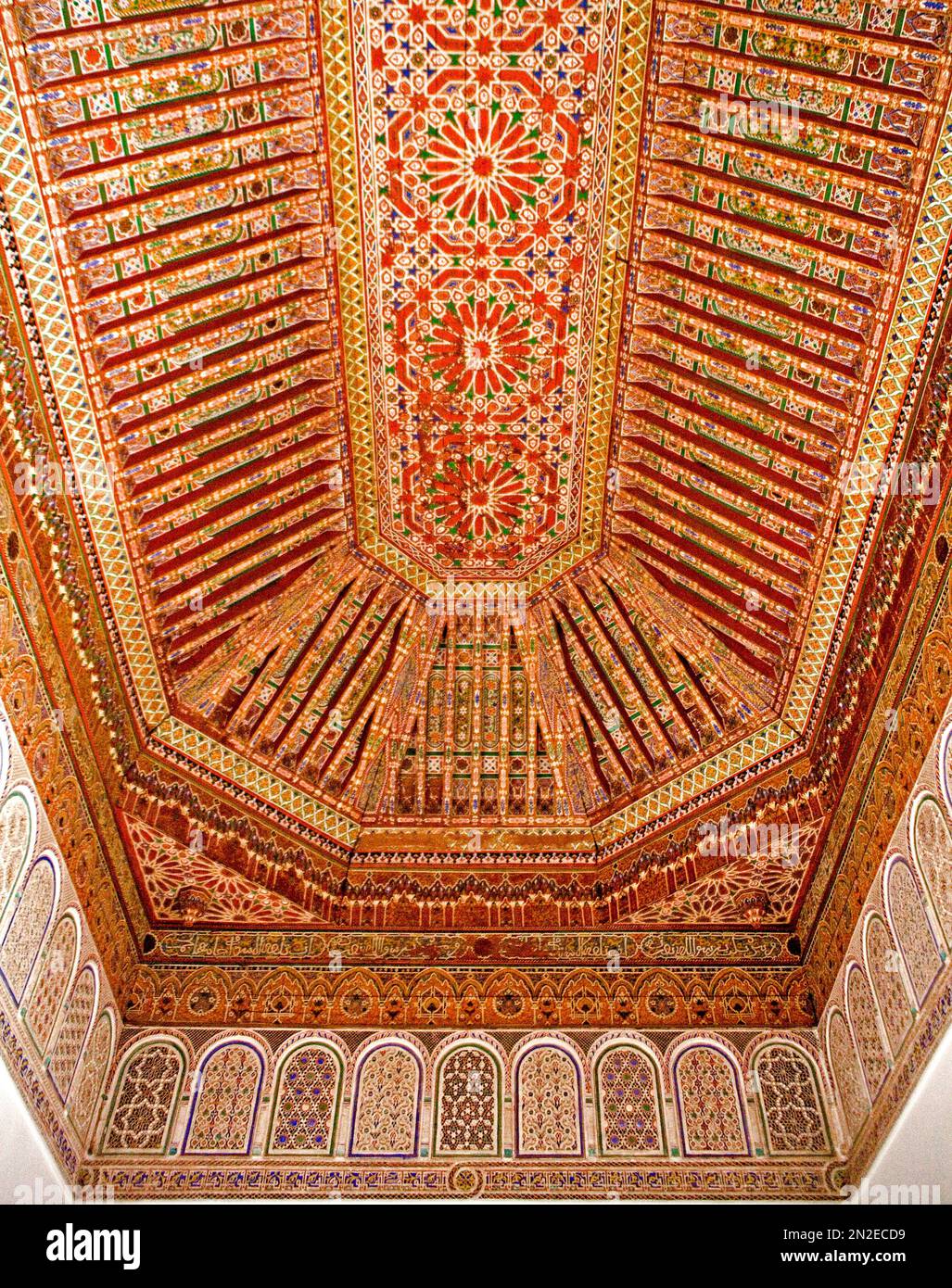 Moroccan ceiling hi-res stock photography and images - Alamy