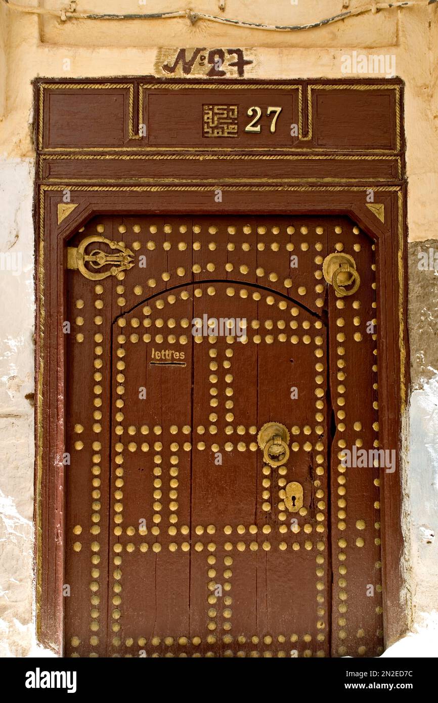 Traditional front door, Marrakech, Morocco Stock Photo - Alamy