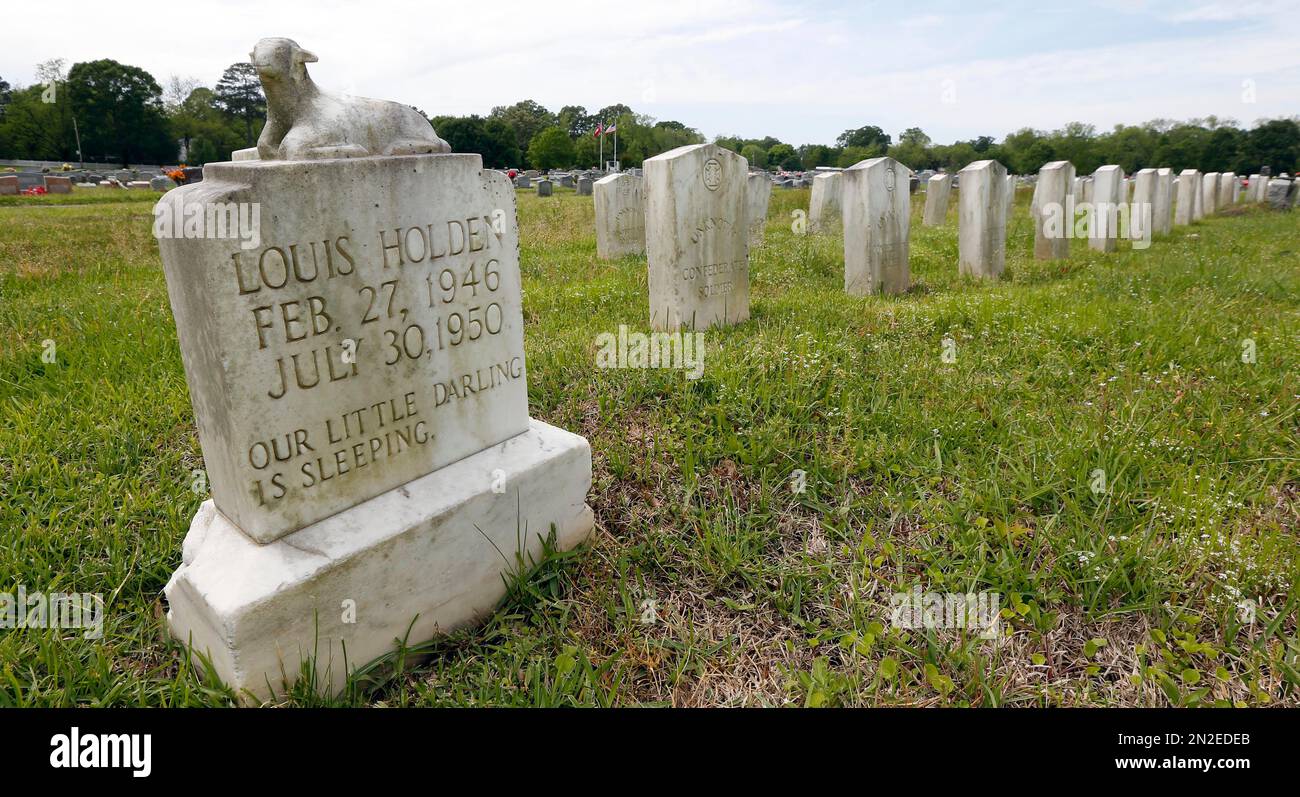 A Confederate Memorial Day visit to the City of Canton Cemetery in ...