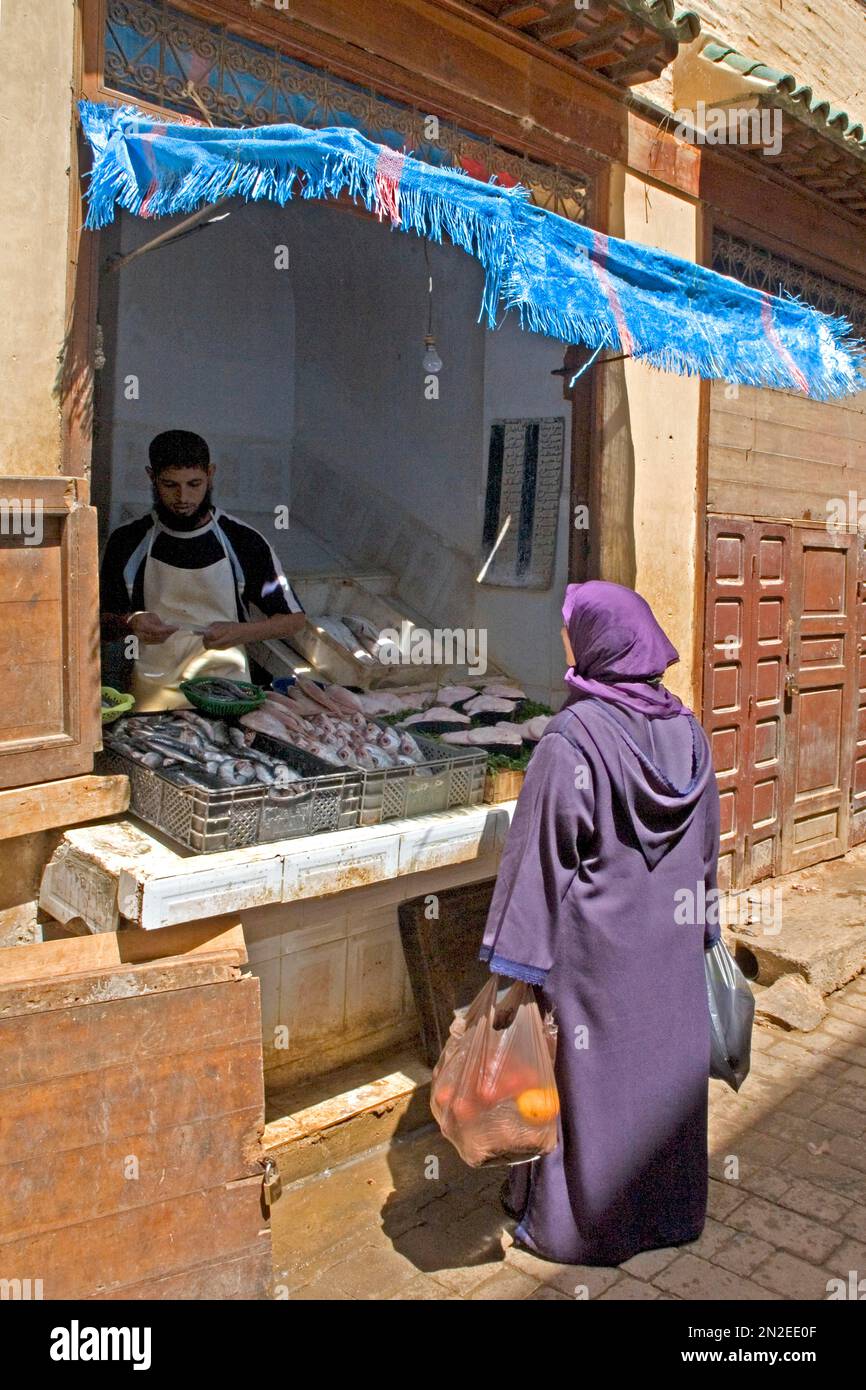 Souk seller hi-res stock photography and images - Alamy