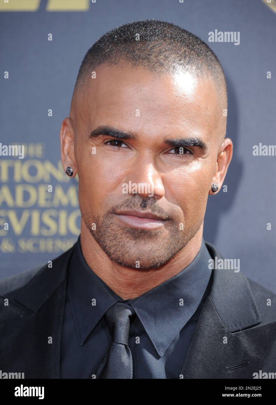 Shemar Moore arrives at the 42nd annual Daytime Emmy Awards at Warner ...