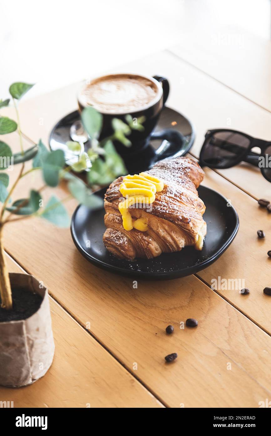 Close up shot cut croissant hi-res stock photography and images - Alamy