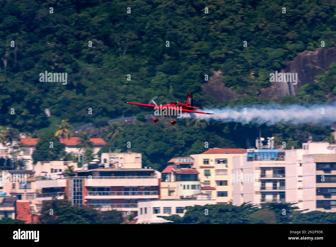 Rio de janeiro transport plane hi-res stock photography and images - Alamy
