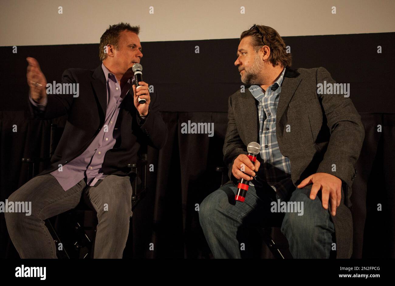 Film critic Richard Roeper and Russell Crowe during the Q&A for the ...