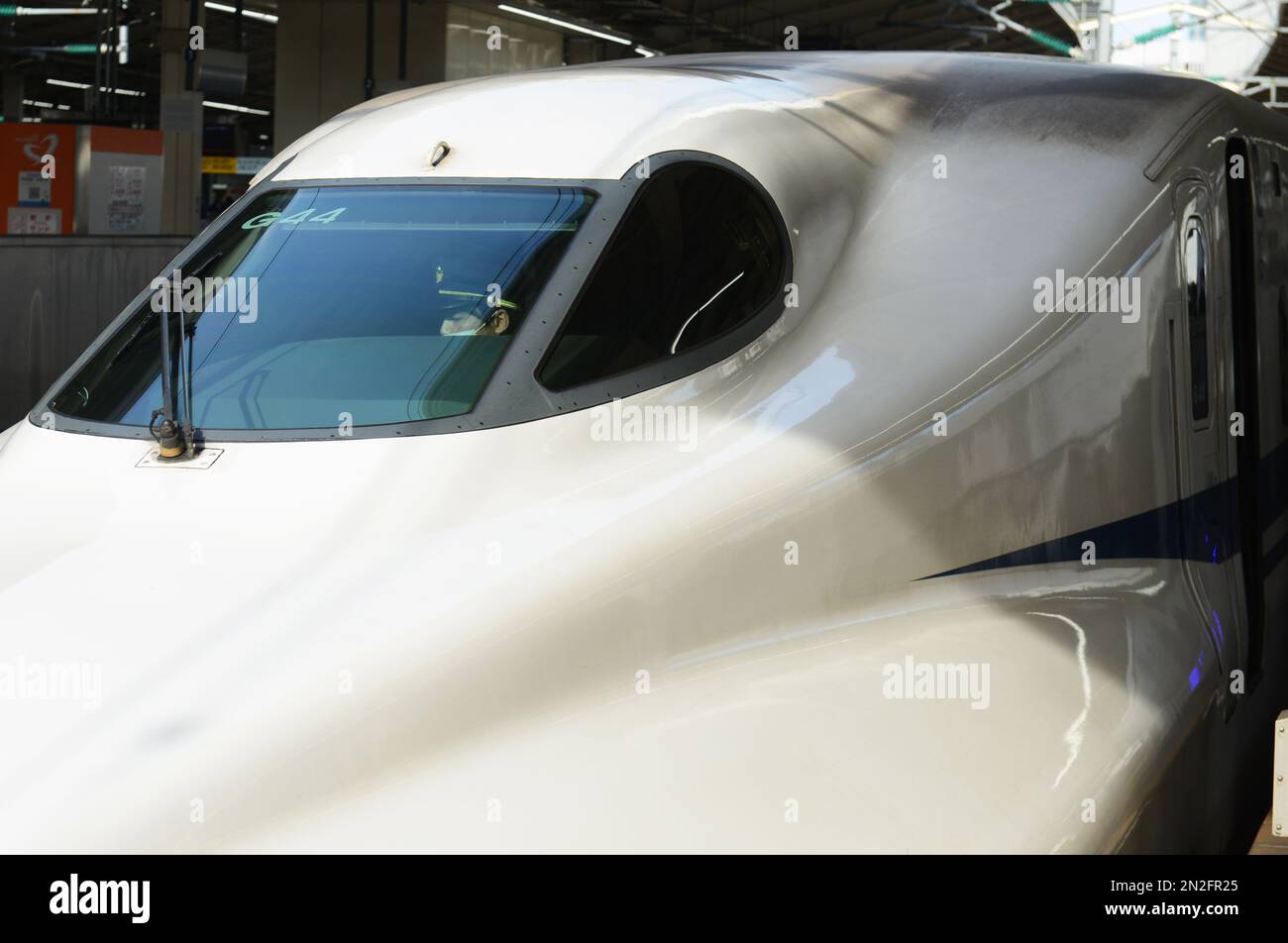 Shinkansen pilot hi-res stock photography and images - Alamy