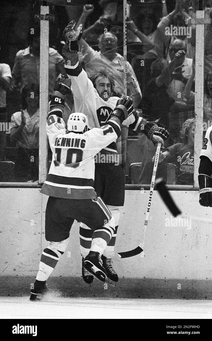 This May 24, 1980 file photo shows New York Islanders Lorne Henning ...