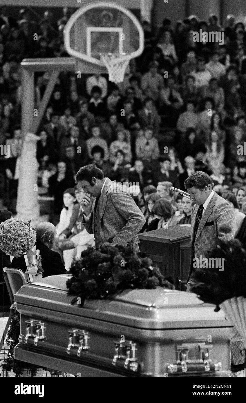 Eldorado high School basketball coach Bob Brown bows his head as he ...