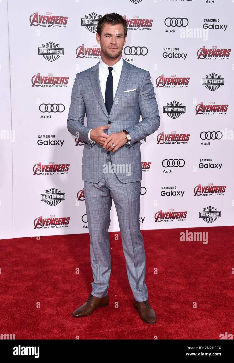 Chris Hemsworth arrives at the Los Angeles premiere of "Avengers: Age ...