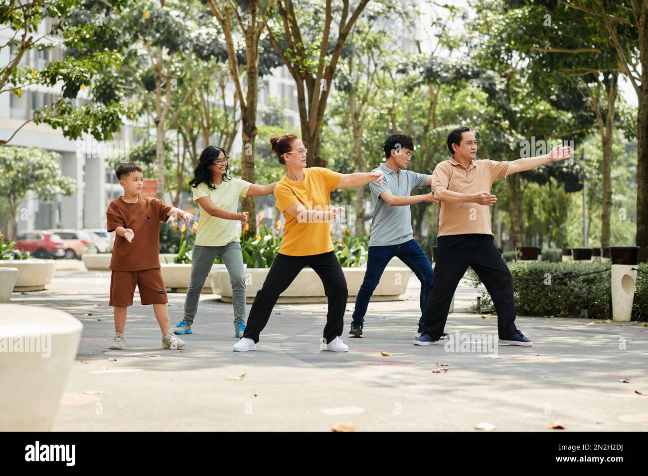 Active multi generations family hi-res stock photography and images - Alamy