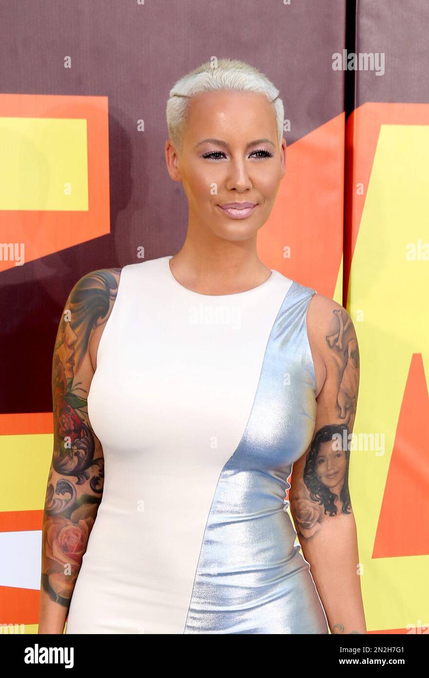 Amber Rose arrives at the MTV Movie Awards at the Nokia Theatre on ...