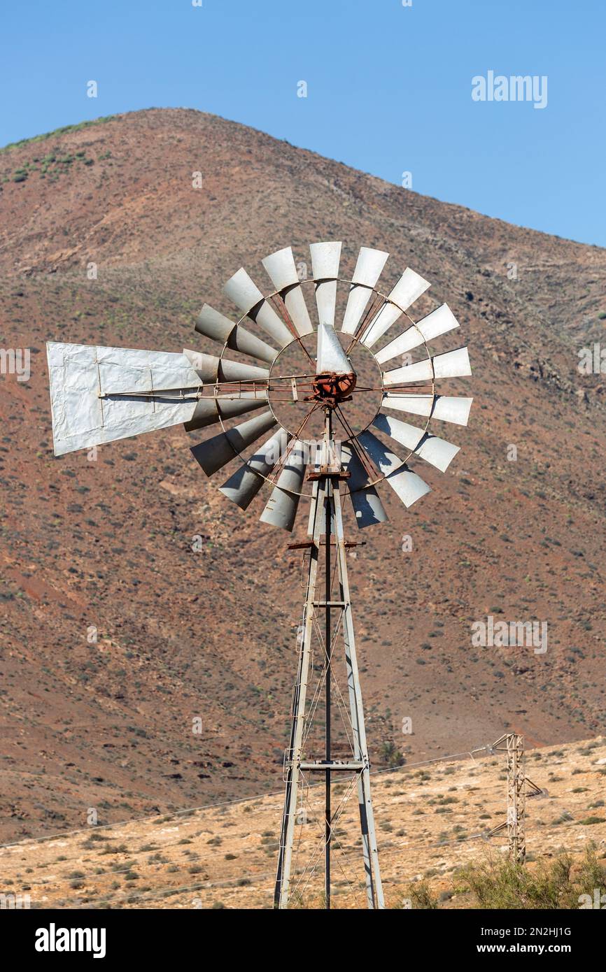 Rotating blades of a wind turbine for pumping water. Fuerteventura ...