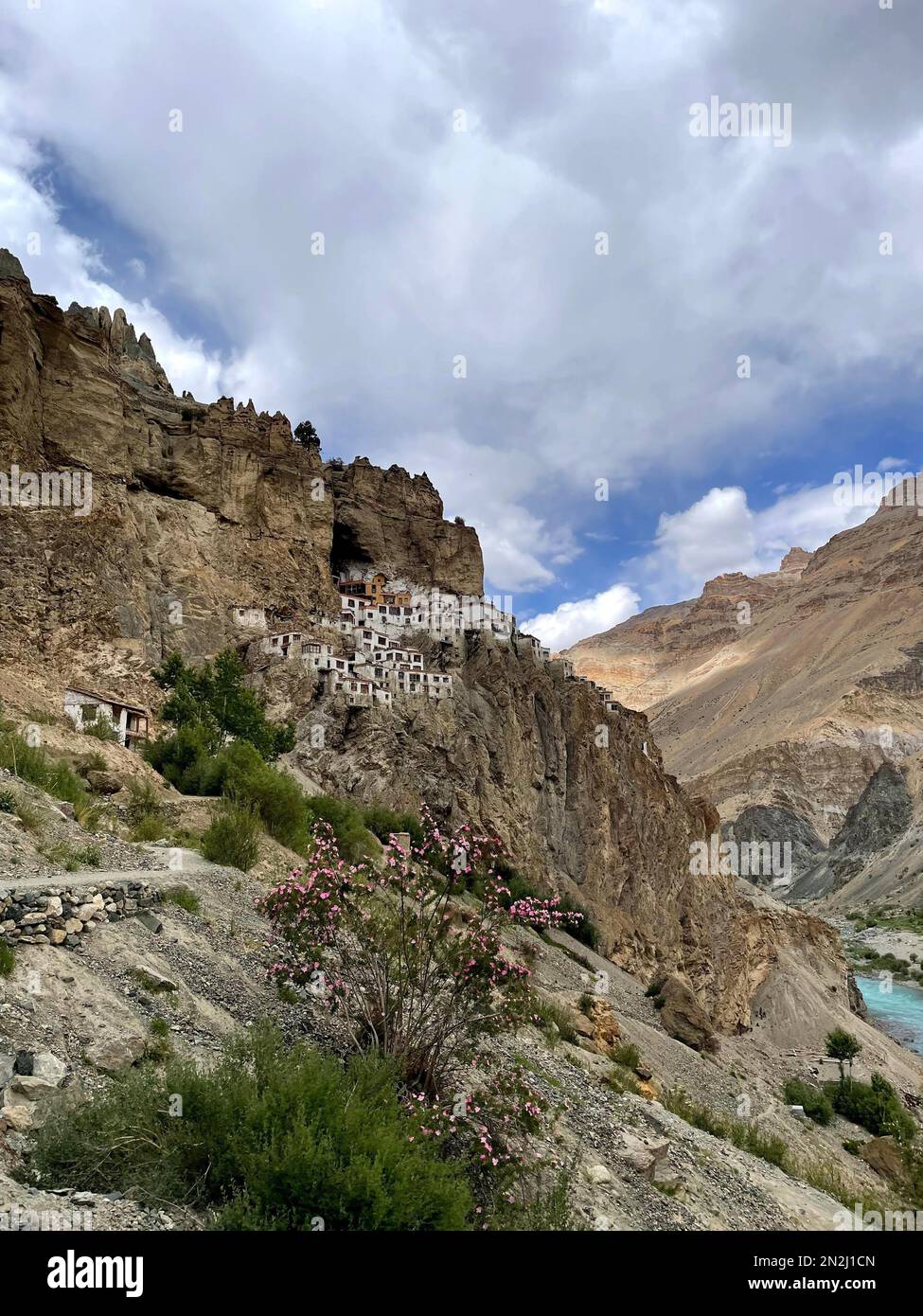 A flowing river surrounded by rocky Ladakh & Zanskar mountains Stock ...