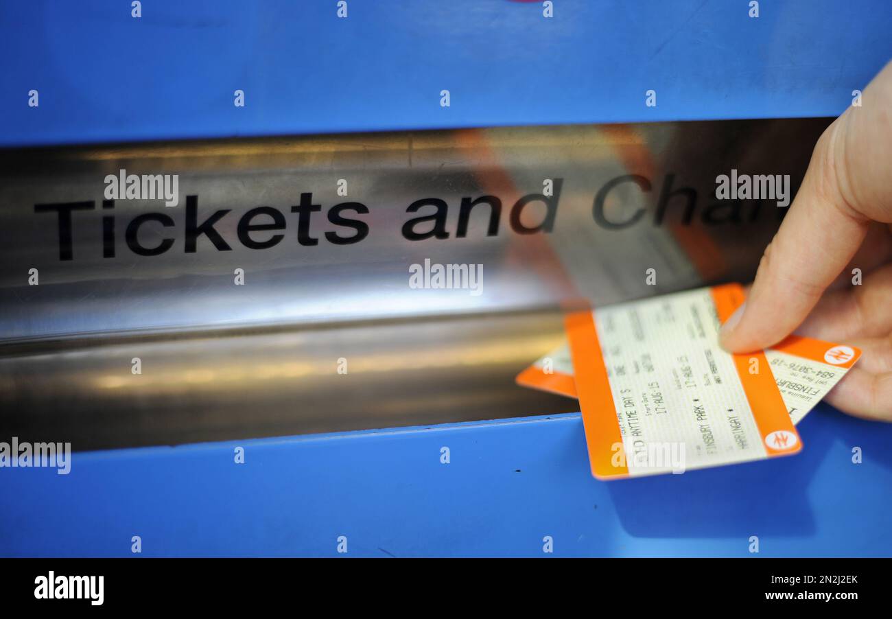 Lner train fares hi-res stock photography and images - Alamy