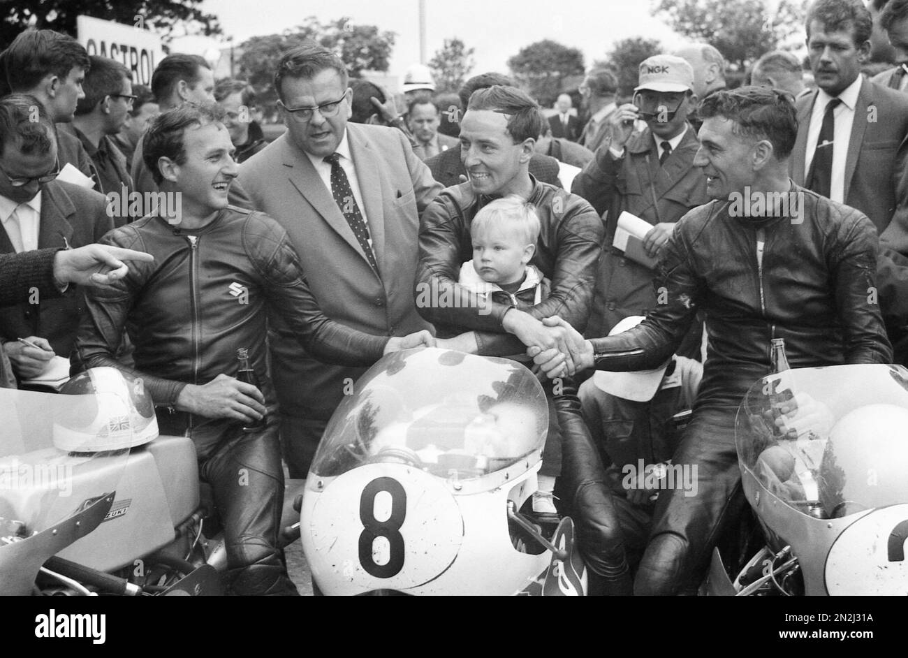 International tourist trophy race hi-res stock photography and images ...