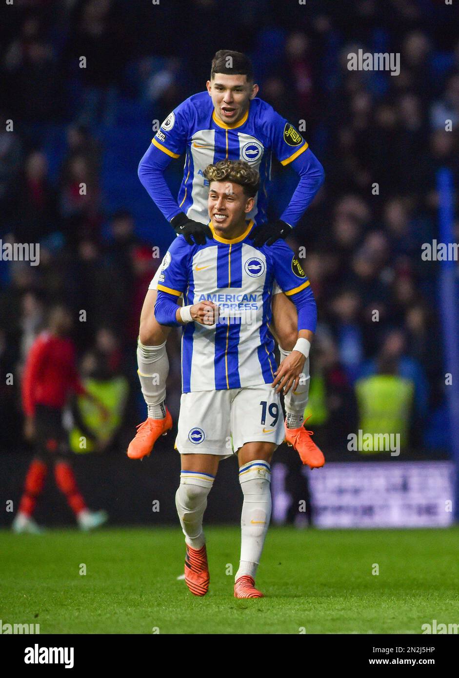 Footballer julio enciso brighton hi-res stock photography and images ...