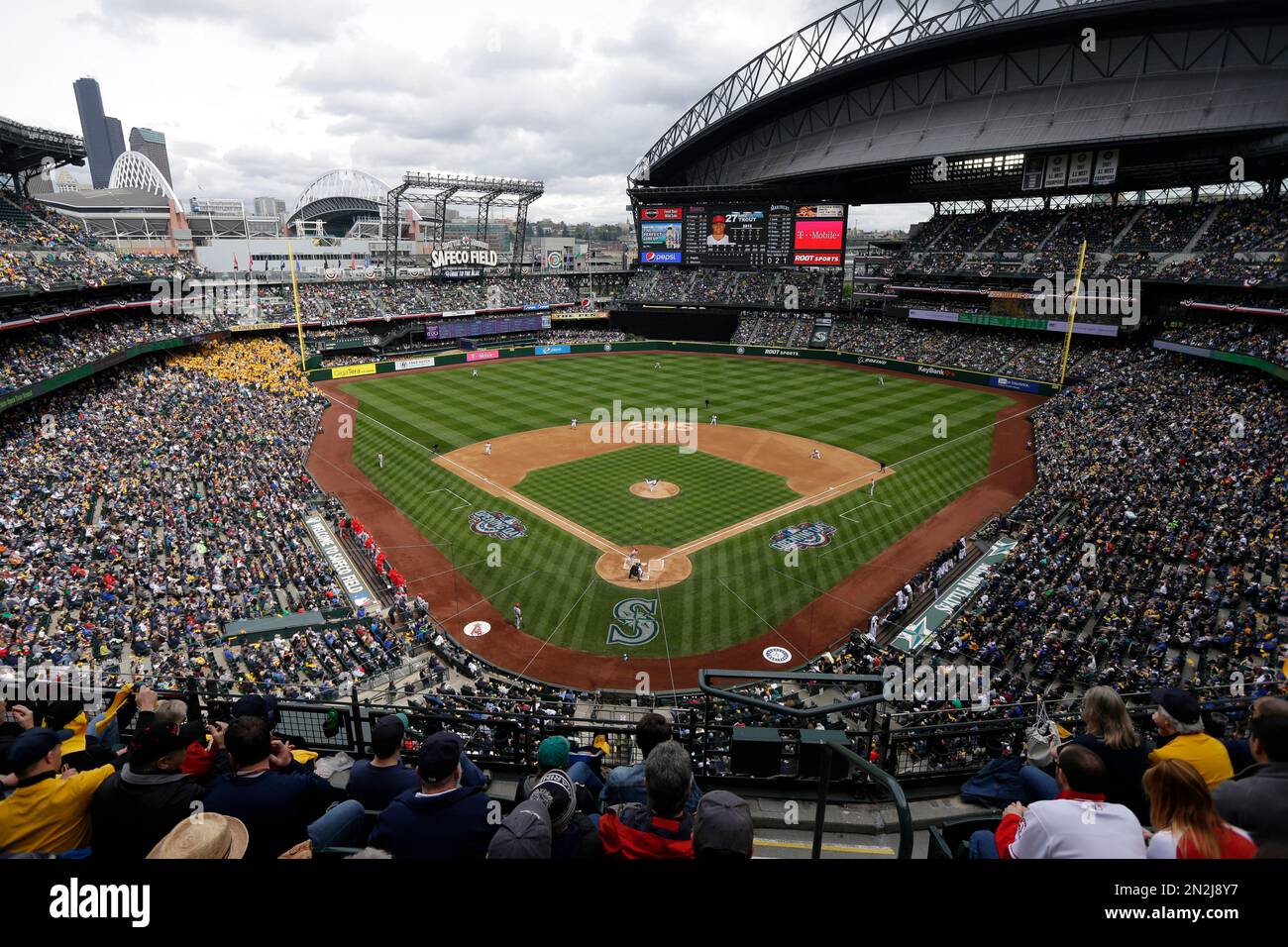 The Seattle Mariners and the Los Angeles Angels play in the first ...