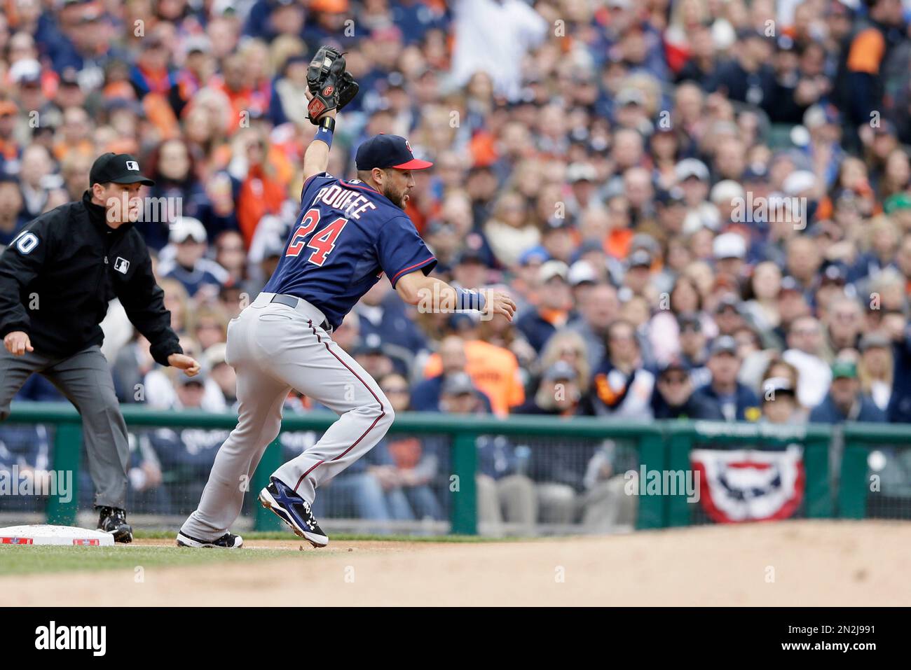 Minnesota Twins third baseman Trevor Plouffe waits on Detroit Tigers ...