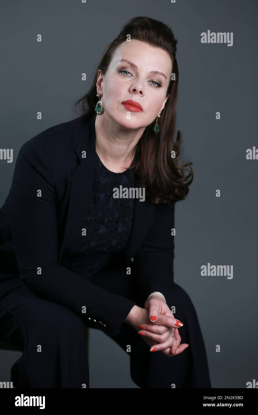 Actress Debi Mazar pose for a portrait in promotion of her/his role in ...
