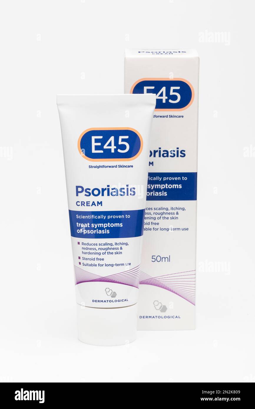 A box and tube of E45 Psoriasis cream Stock Photo - Alamy