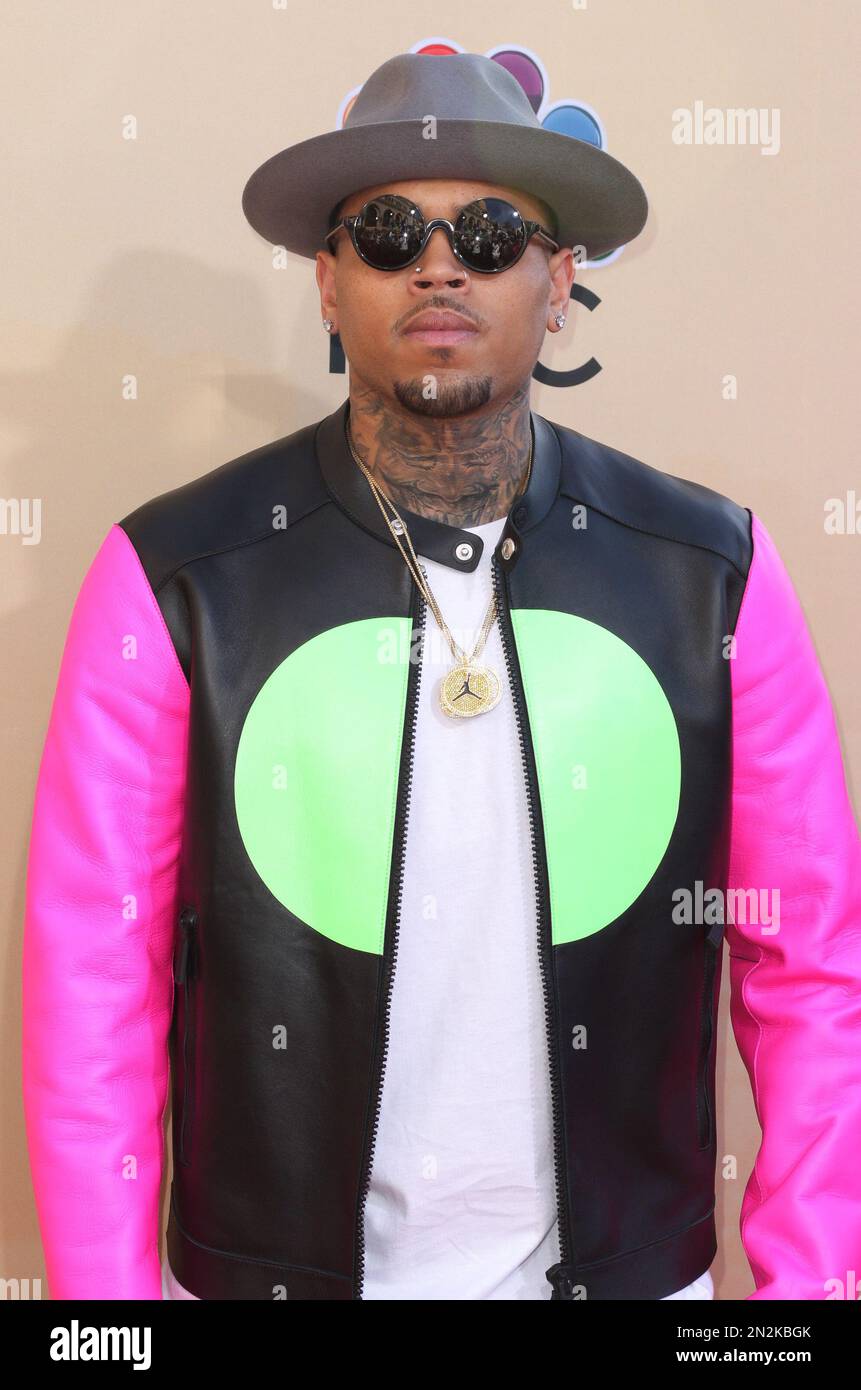 Chris Brown arrives at the iHeartRadio Music Awards at The Shrine ...