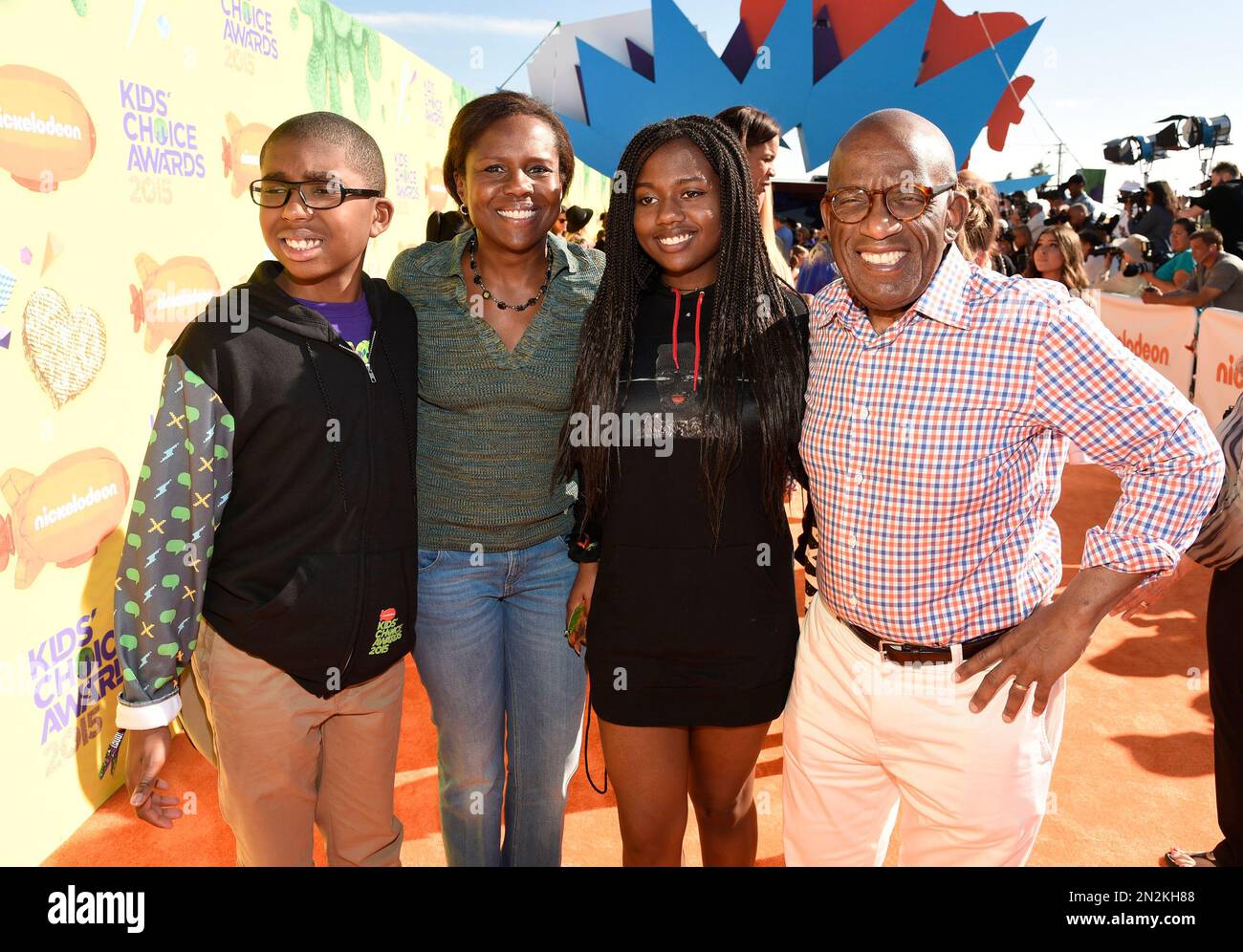 Al Roker, right, and from left, Nicholas Roker, Deborah Roberts and ...