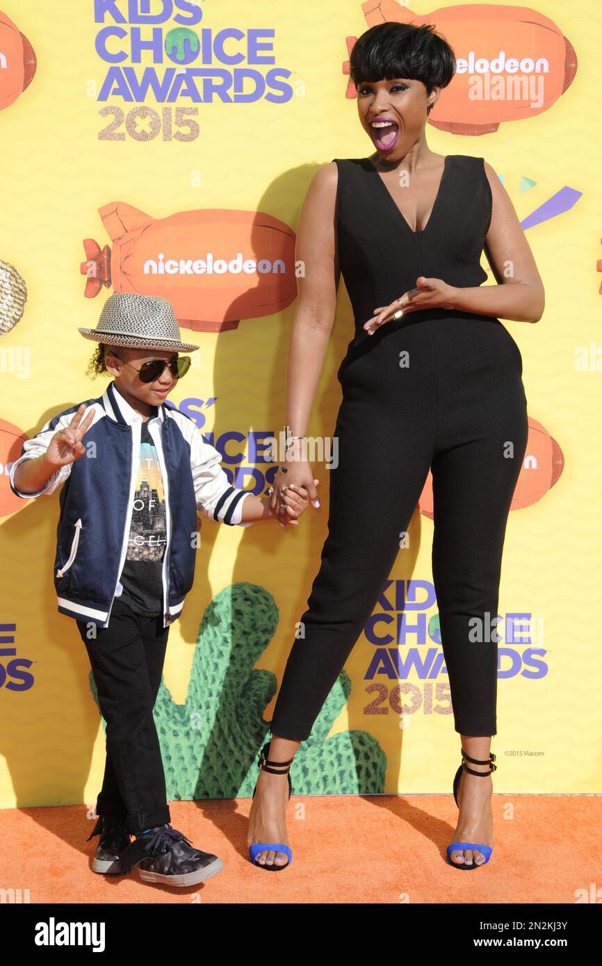 David Daniel Otunga Jr., left, and Jennifer Hudson arrive at ...