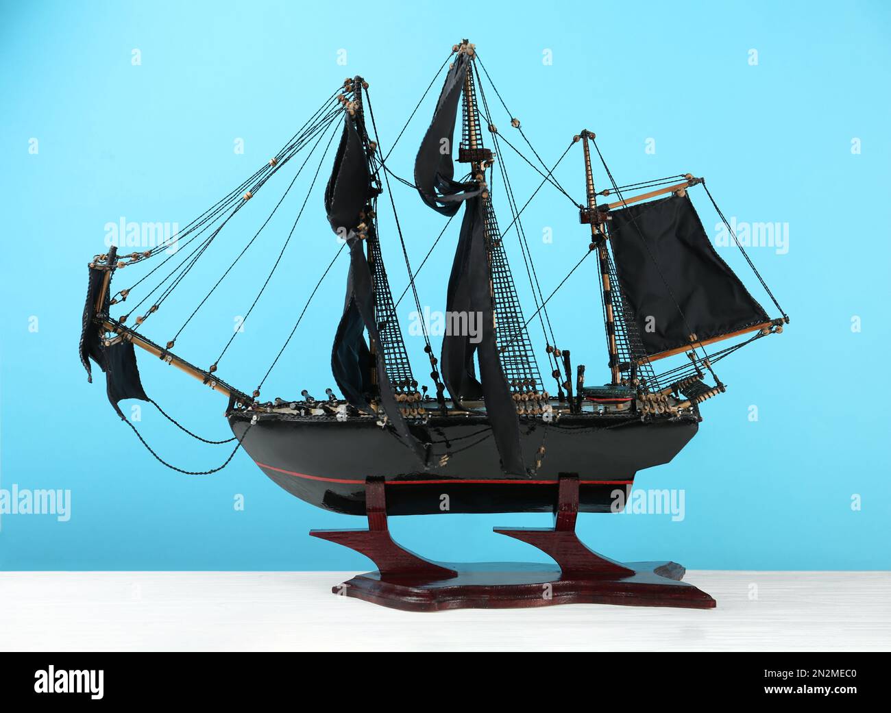Pirate ship model replica hi-res stock photography and images - Alamy