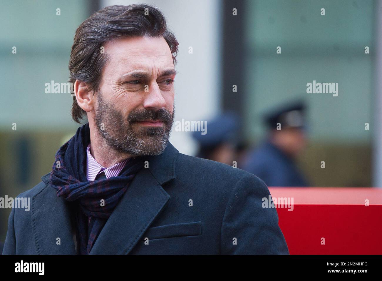 Jon Hamm helps unveil a "Mad Men" bench in front of the Time & Life ...