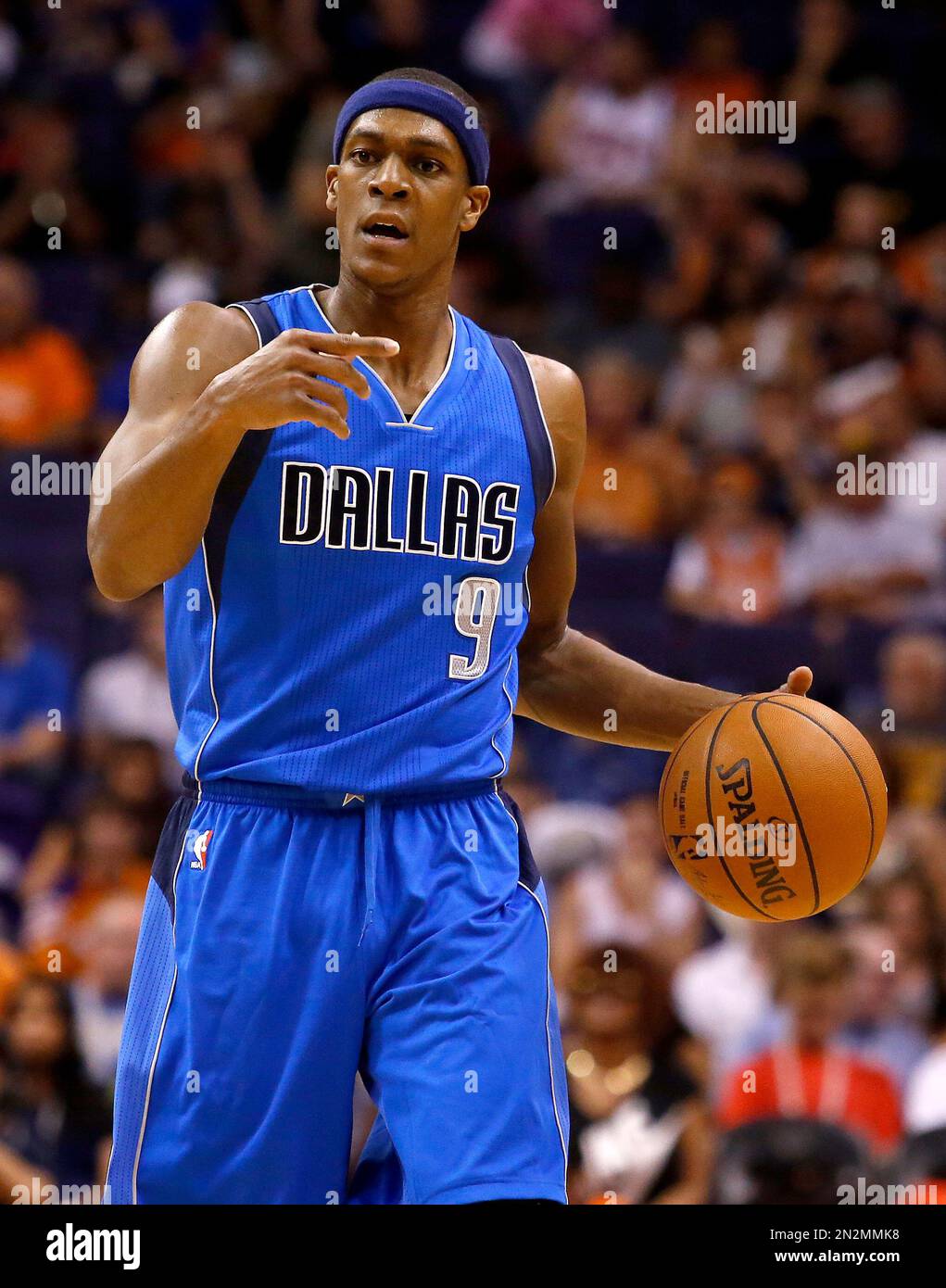 Dallas Mavericks guard Rajon Rondo drives against the Phoenix Suns in ...