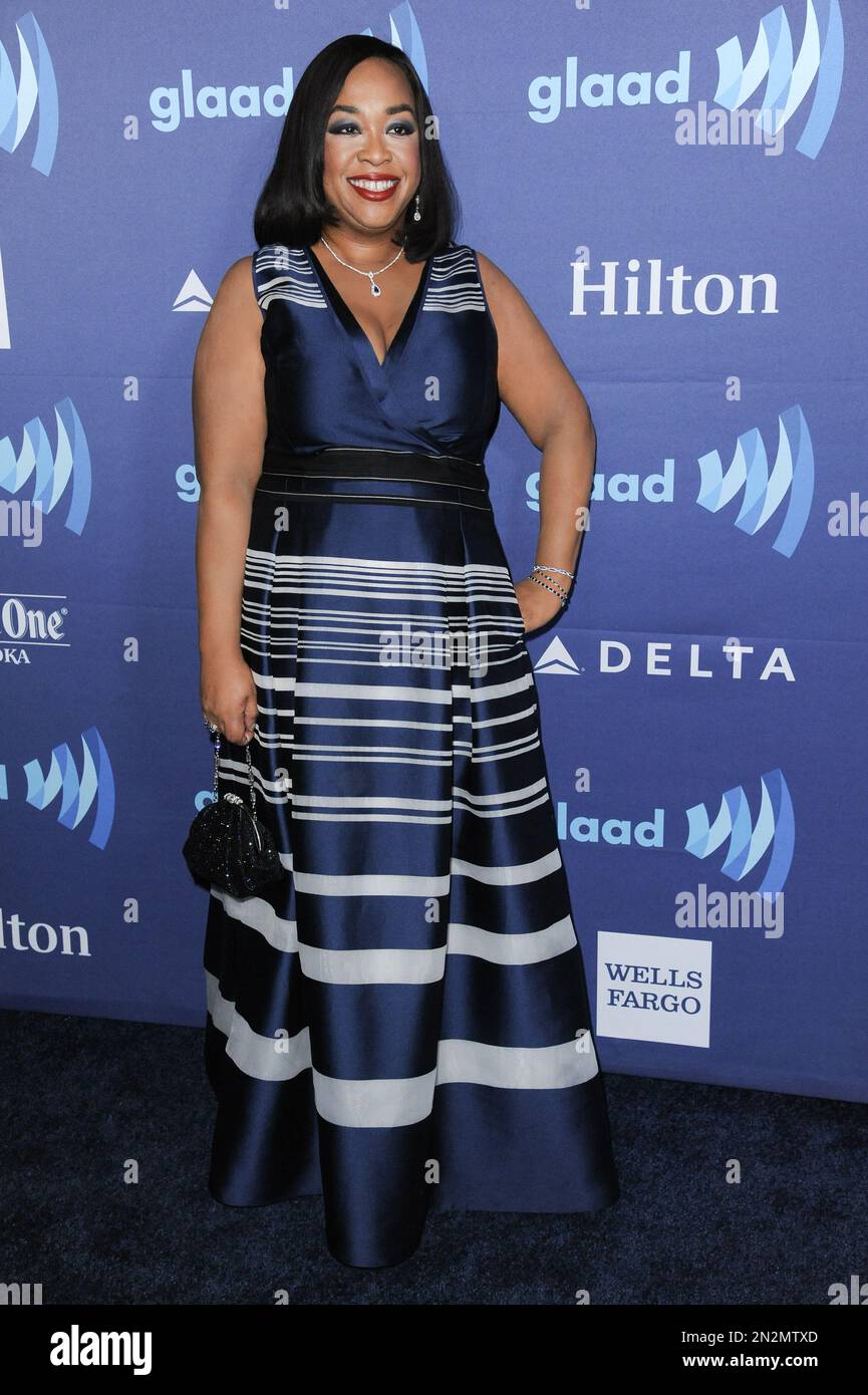 Shonda Rhimes arrives at the 26th Annual GLAAD Media Awards held at the ...