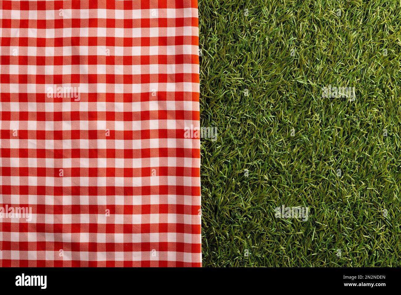 Vichy fabric hi-res stock photography and images - Alamy
