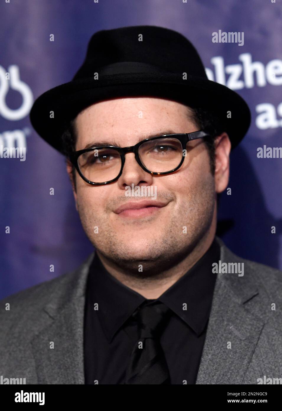 Actor Josh Gad poses at the 23rd Annual "A Night at Sardi's" event to ...