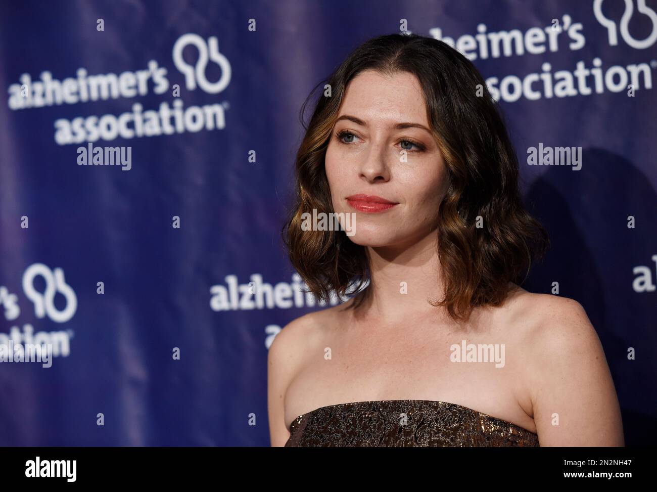 Actress Lauren Miller Rogen poses at the 23rd Annual "A Night at Sardi ...