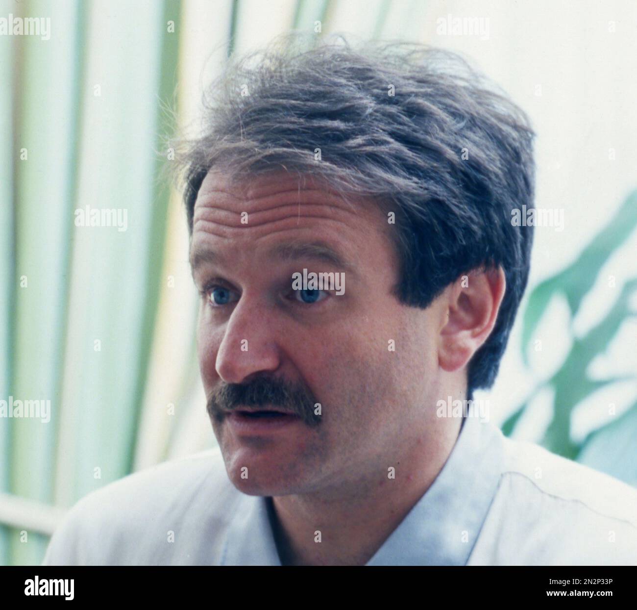 Actor Robin Williams shown in 1989. (AP Photo Stock Photo - Alamy